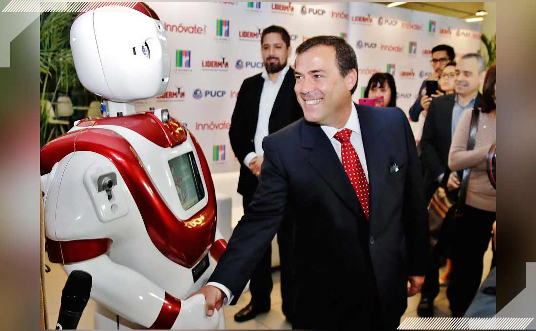 Liderman presenta su robot para seguridad y orientación al público en ...